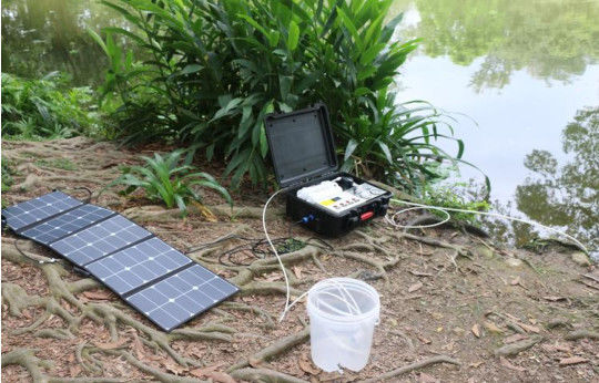 Compact Portable Solar Water Purifier Suitcase Style DC12V DC24V Water ...