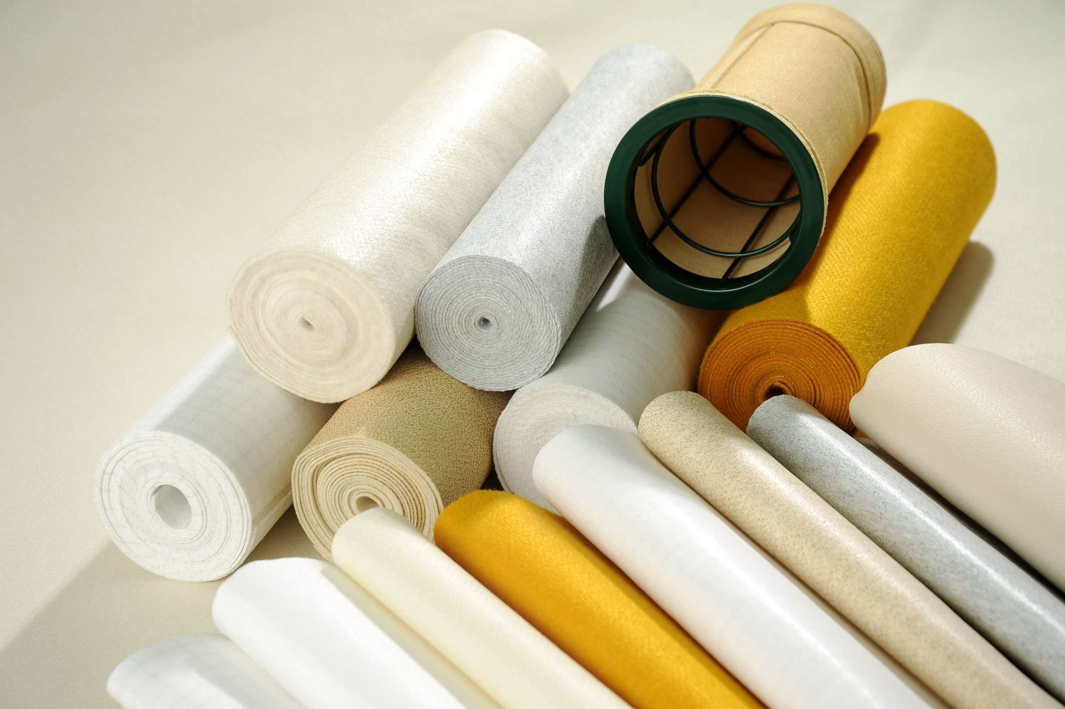 Singeing Non Woven Fabric Air Filter PE , Pulse jet Woven Filter Cloth ...